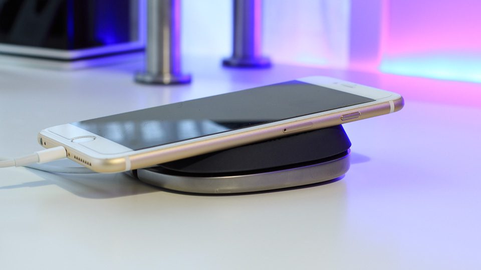 SanDisk iXpand Base análisis, la opción cara para hacer copias de ...